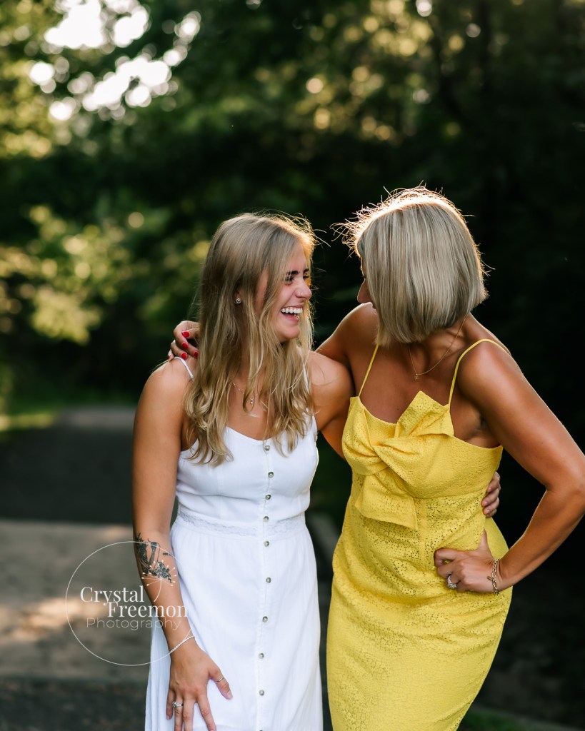 Summer Family Portrait Session at Winstead Hill Park - Crystal Freemon ...